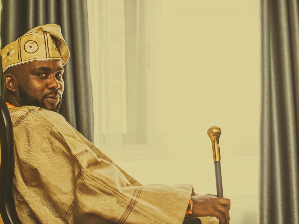 Reading And Sharing Poetry In Nigeria | Superprof